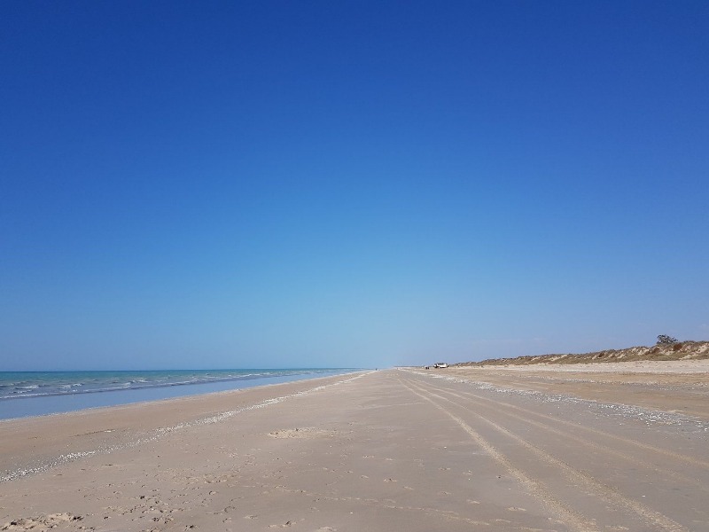Brief travel guide from Perth to 80 Mile Beach in Western Australia